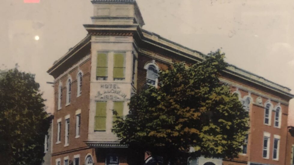 B-Street Restaurant & Pub - B Street 104